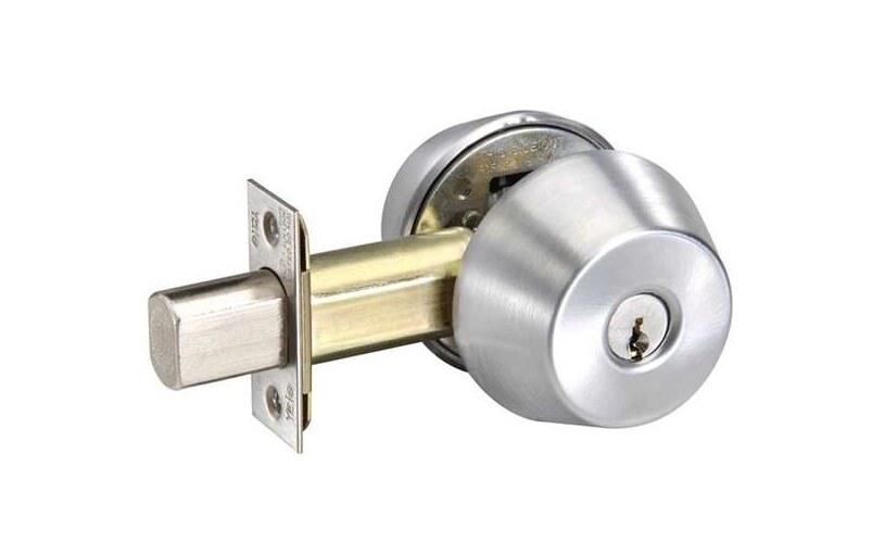 Yale Lock D212626 Single Cylinder Grade 2 Deadbolt with Para Keyway
